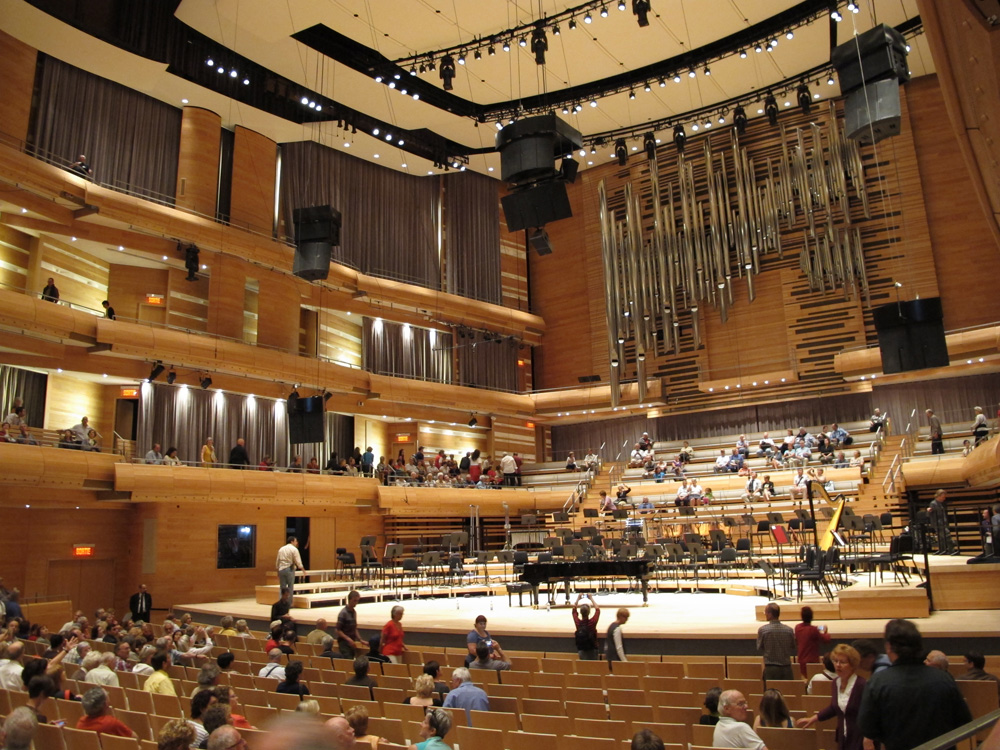 leStudio1.com - 3 archives: The new Symphony House of Montreal