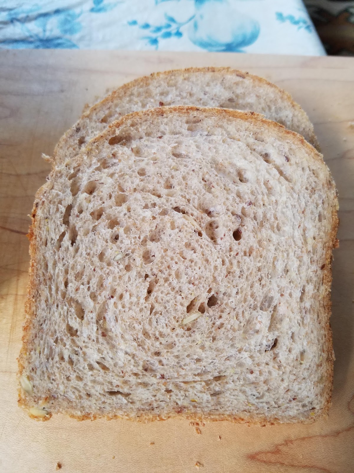 Hanaâ's Kitchen: World Bread Day 2018: Multi-Grain Multi-Seed Sandwich ...