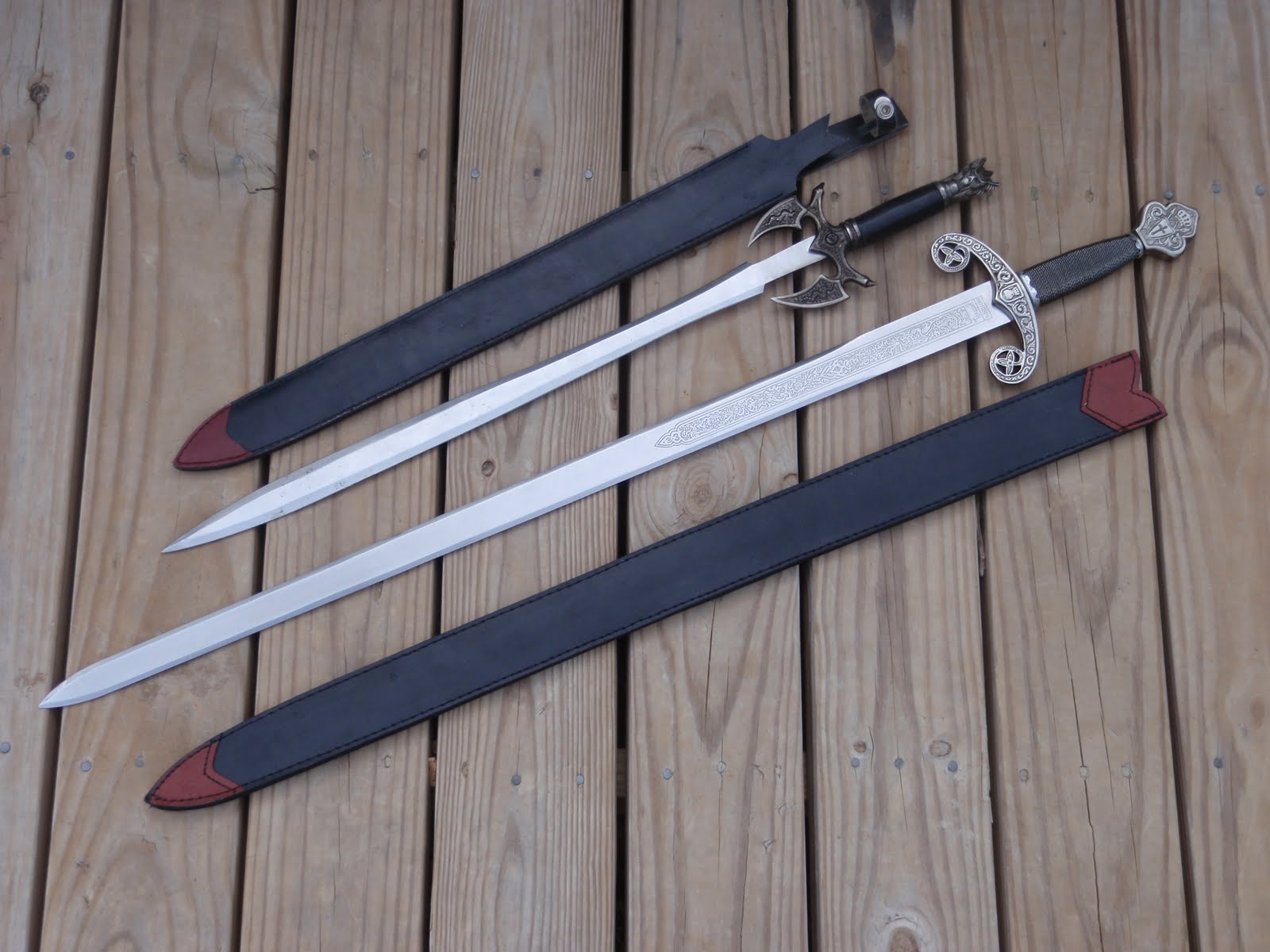 The Zombie Apocalypse Survival Guide: Melee weapons for Z-day