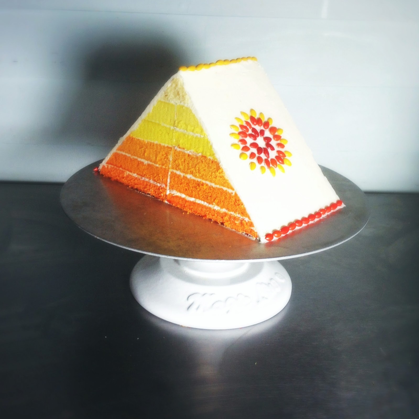 Double Sunshine Pyramid Cake
