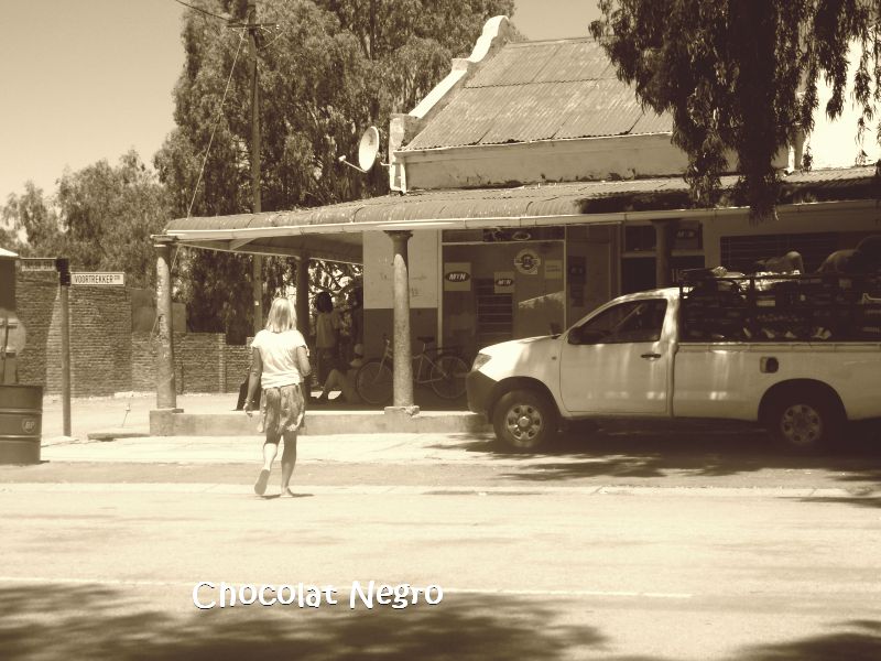 Chocolat Negro or la vie est belle souvent: Welcome To Pearston - Karoo ...