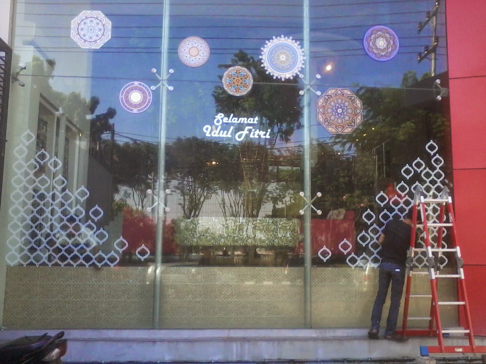 sticker kaca selamat idul fitri | Cutting Sticker | SURABAYA