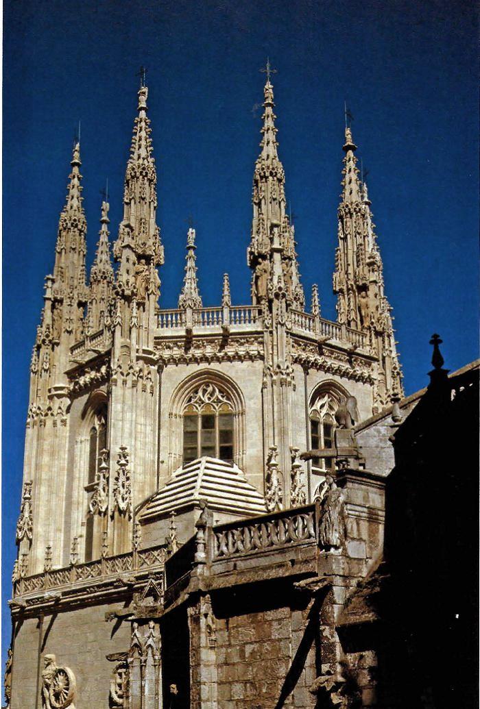 Exterior de la capilla del Condestable, en la catedral de Burgos ...