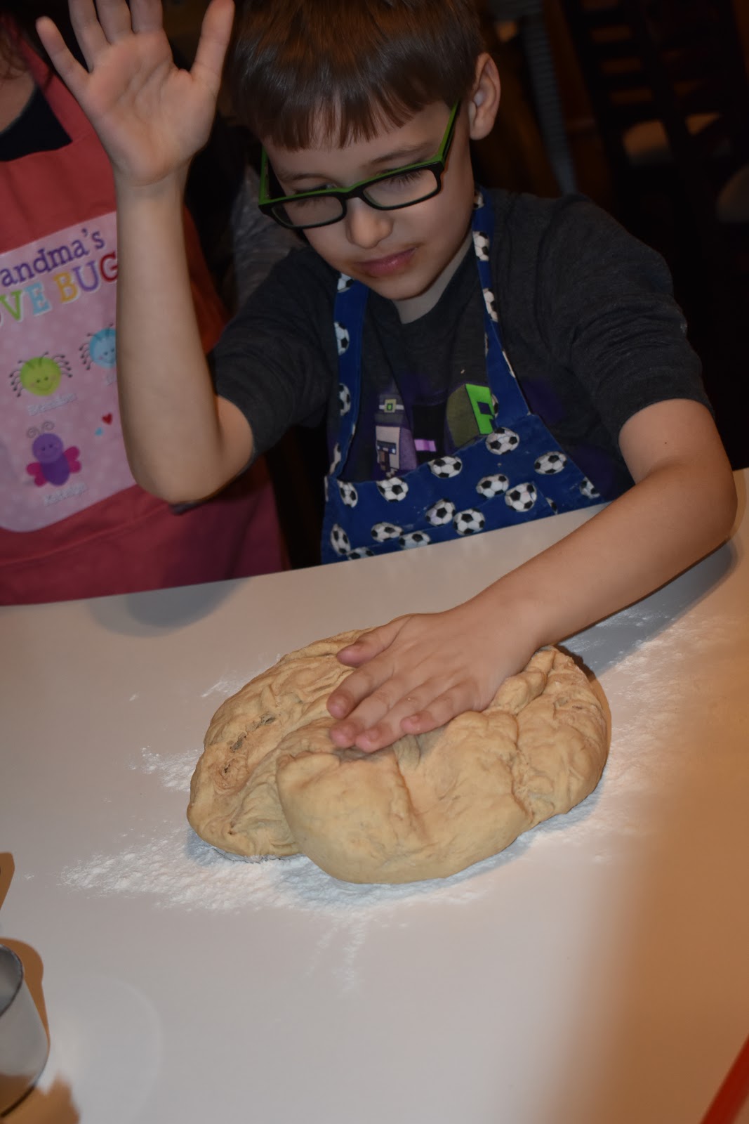 Figuring It Out 101: Kids Bake For Good-How to Bake Bread