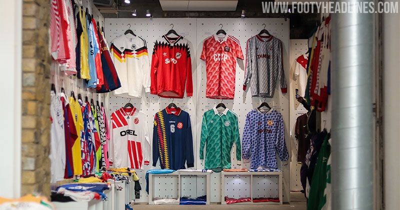 Incredible - This Is How Amazing A Kit Wall Can Look Like - Footy Headlines