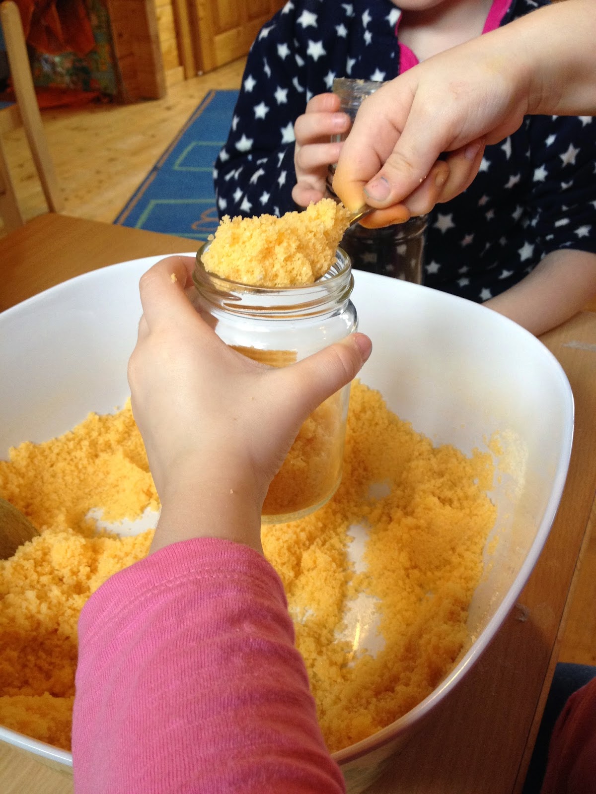 The Guilletos Playful Learning: Making Bath Salts for Mother's day