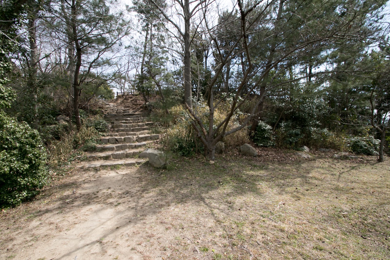 Shimotsui Castle -Castle looking down straight and bridge- | Japan ...