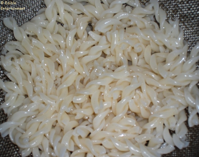 Edible Entertainment: Rotini Pasta with Cheese Sauce (Microwave)