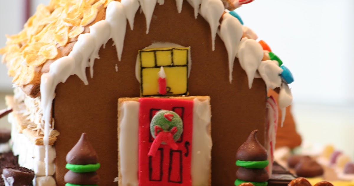 Rustchic: Gingerbread House