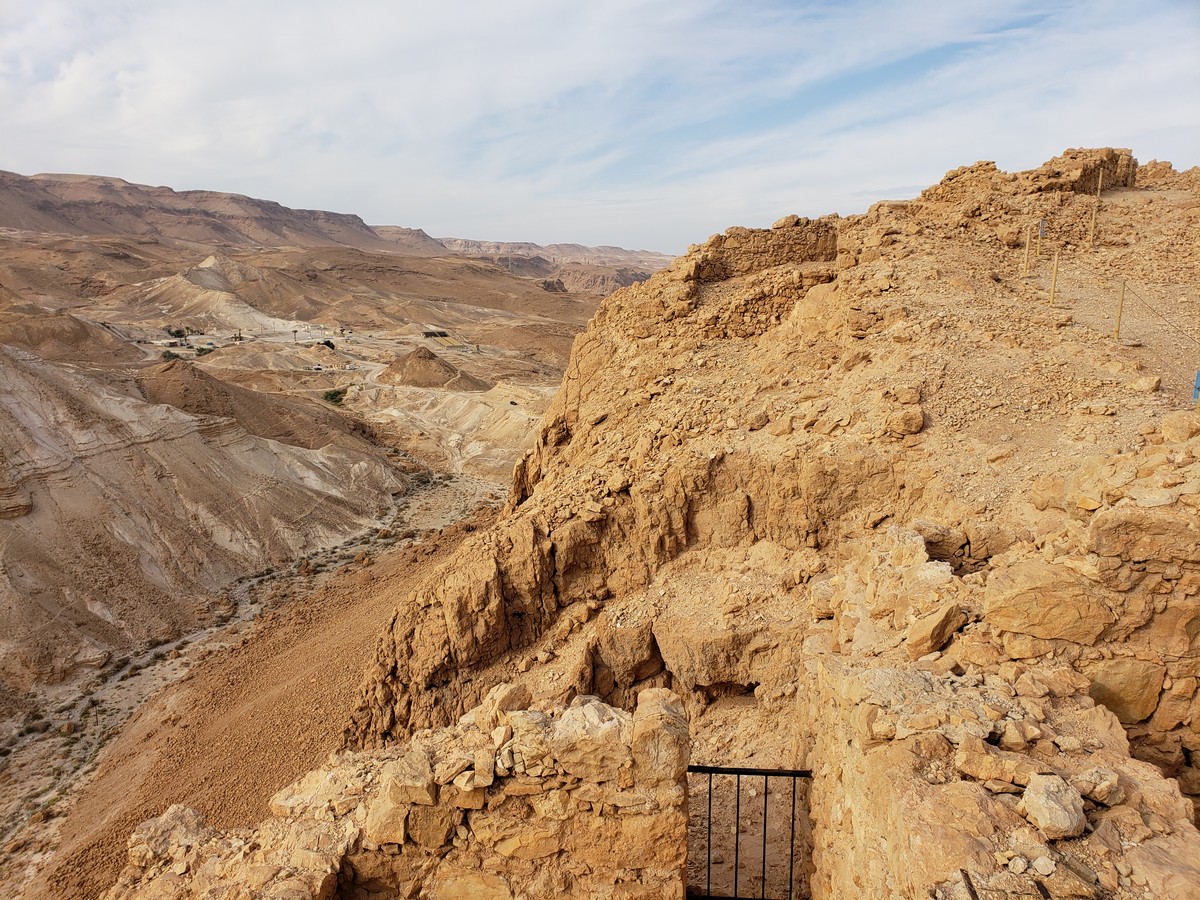 Harriman Hiker: Harriman State Park and Beyond: Snake Path at Masada