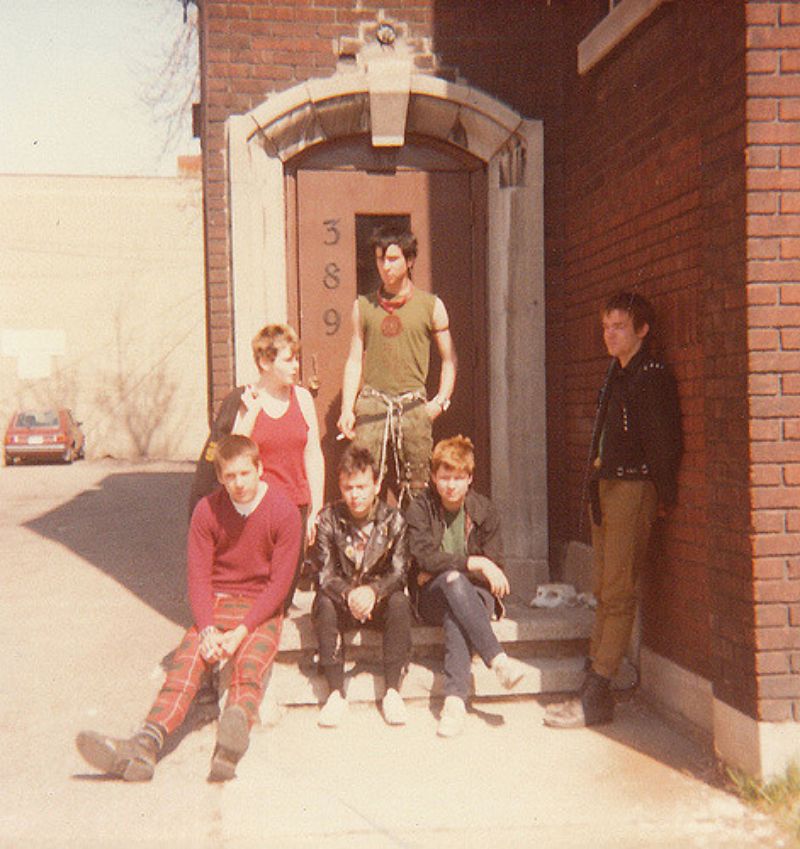 30 Vintage Photographs Capture Canadian Punk Scenes From the Early ...