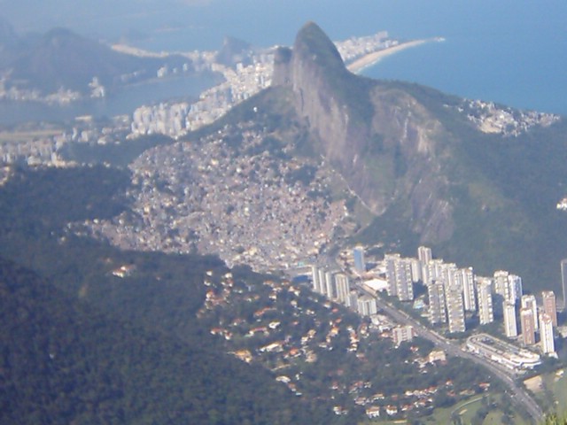 Blog da ReginaLúcia: COMUNIDADE ROCINHA