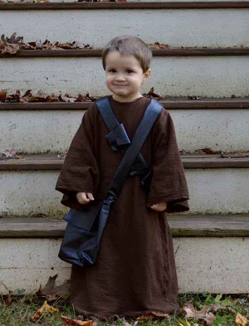 1001 Goals: DIY Jawa Costume