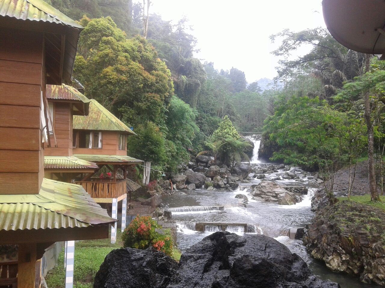 LOVE PURWOKERTO: Villa Curug Bayan, Ketenger, Baturraden