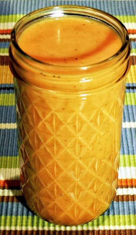 The Iowa Housewife: Dorothy Lynch Style Salad Dressing