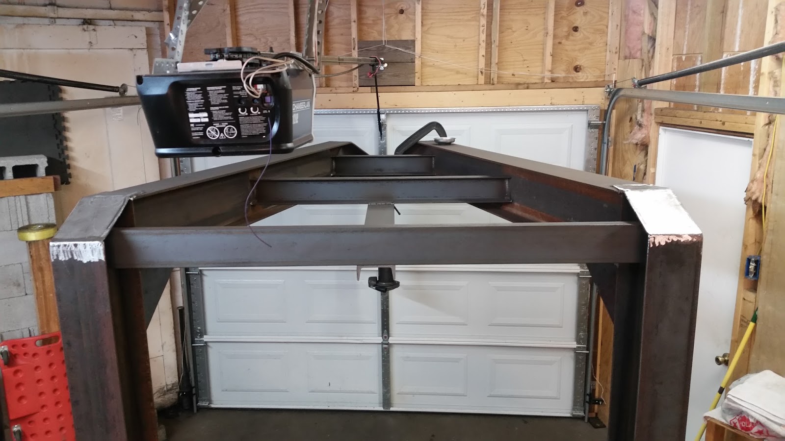 Building Gooseneck Trailer: Bracing on tandem subframe