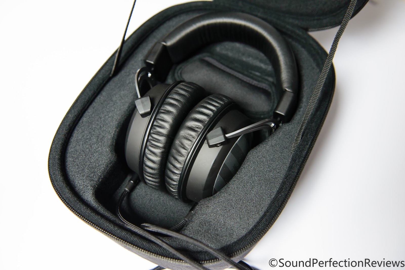 Beyerdynamic T5p Second Generation Audiophile Headphones - Reviews ...