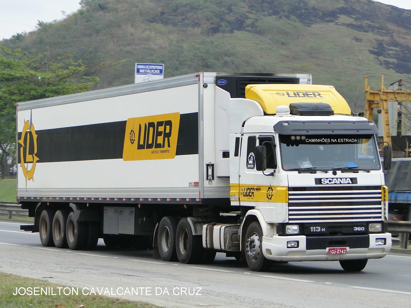CAMINHÕES NA ESTRADA: Scania 113H 360