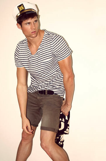 L'Homme du Jour: KEVIN BAKER