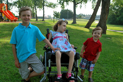 Life With Elise: Meet Elise's Brothers! (and other random pics)