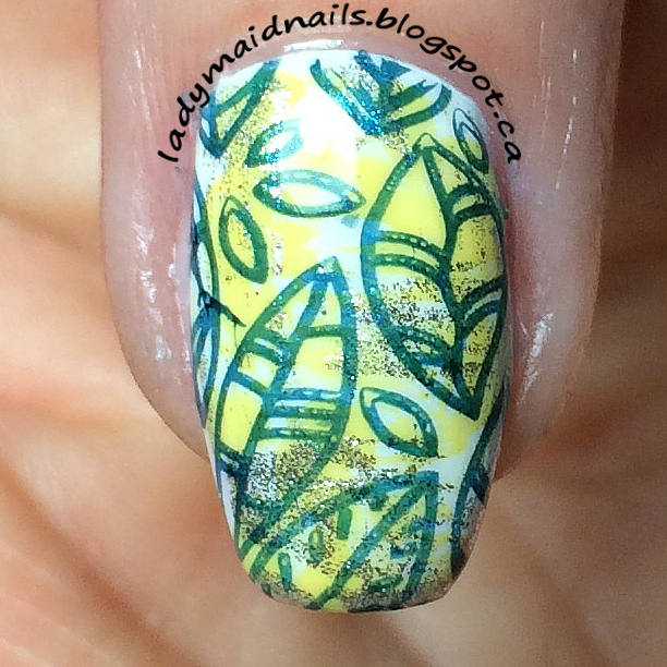 Lady Maid Nails: Communion Nails