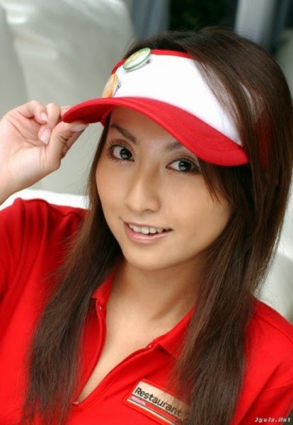 A Man Says (Av,BodyArt): 青木玲 Aoki Rei - 從青春年華演到媽媽的朋友