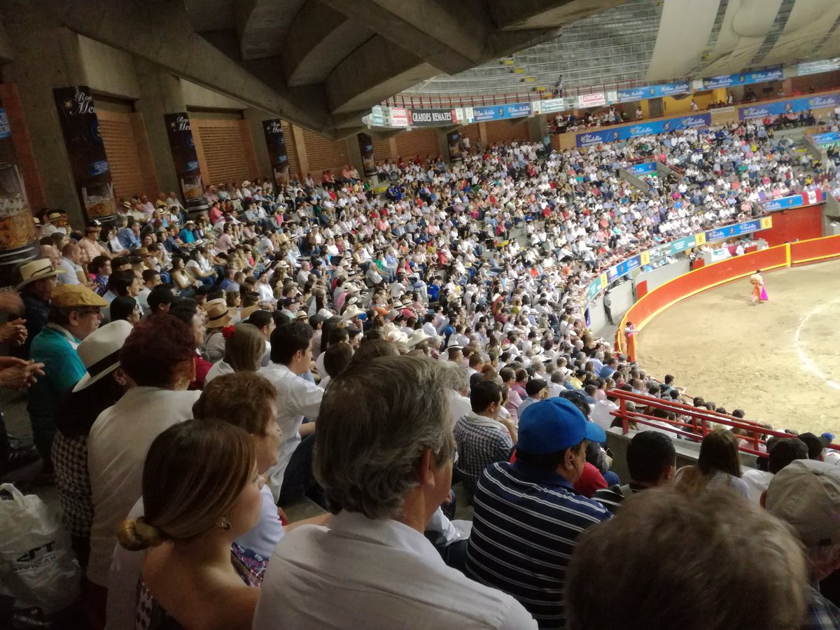 TAUROMAQUIAS - Primera bitácora taurina del Perú: Hoy hay corrida de ...