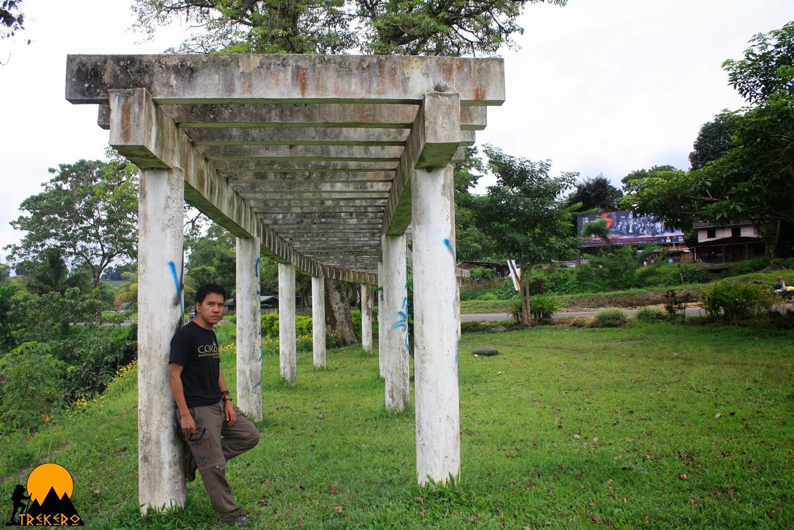 TREKERO: ALALUM FALLS: A BUKIDNON'S TOURIST SPOT ALONG THE HIGHWAY