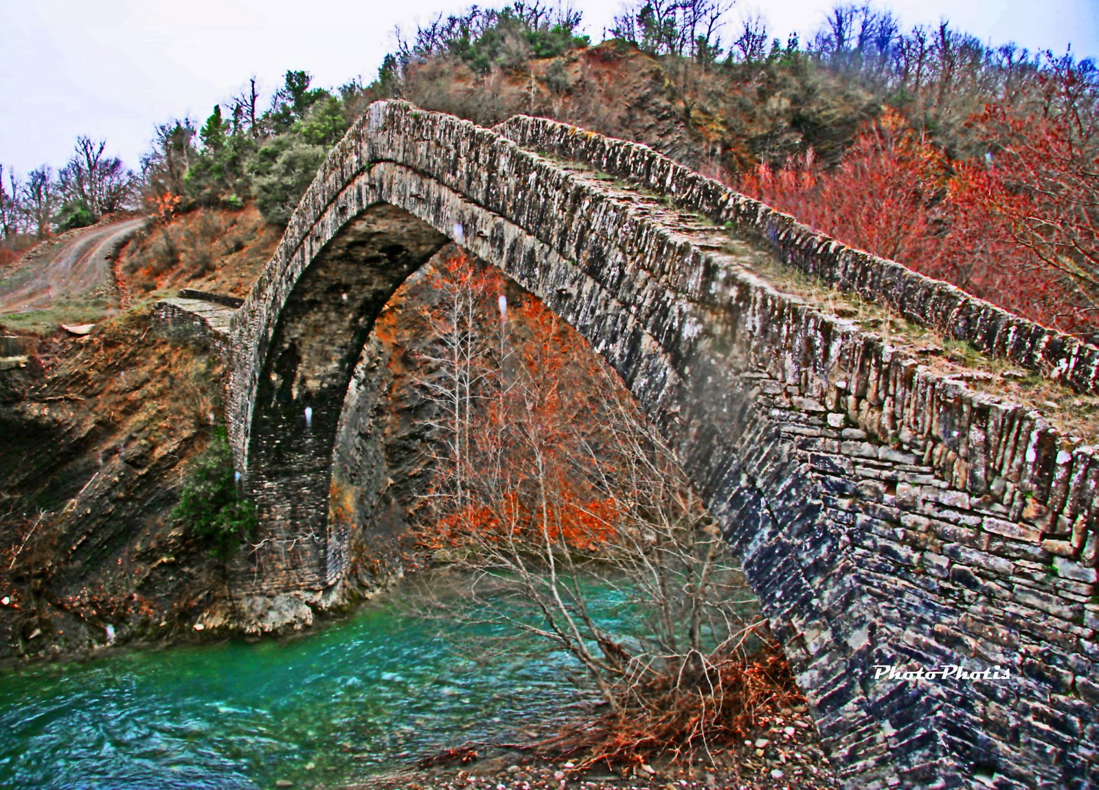 Photos and videos of Greece Φωτογραφίες Ελλάδας: * Πέτρινα γεφύρια της ...
