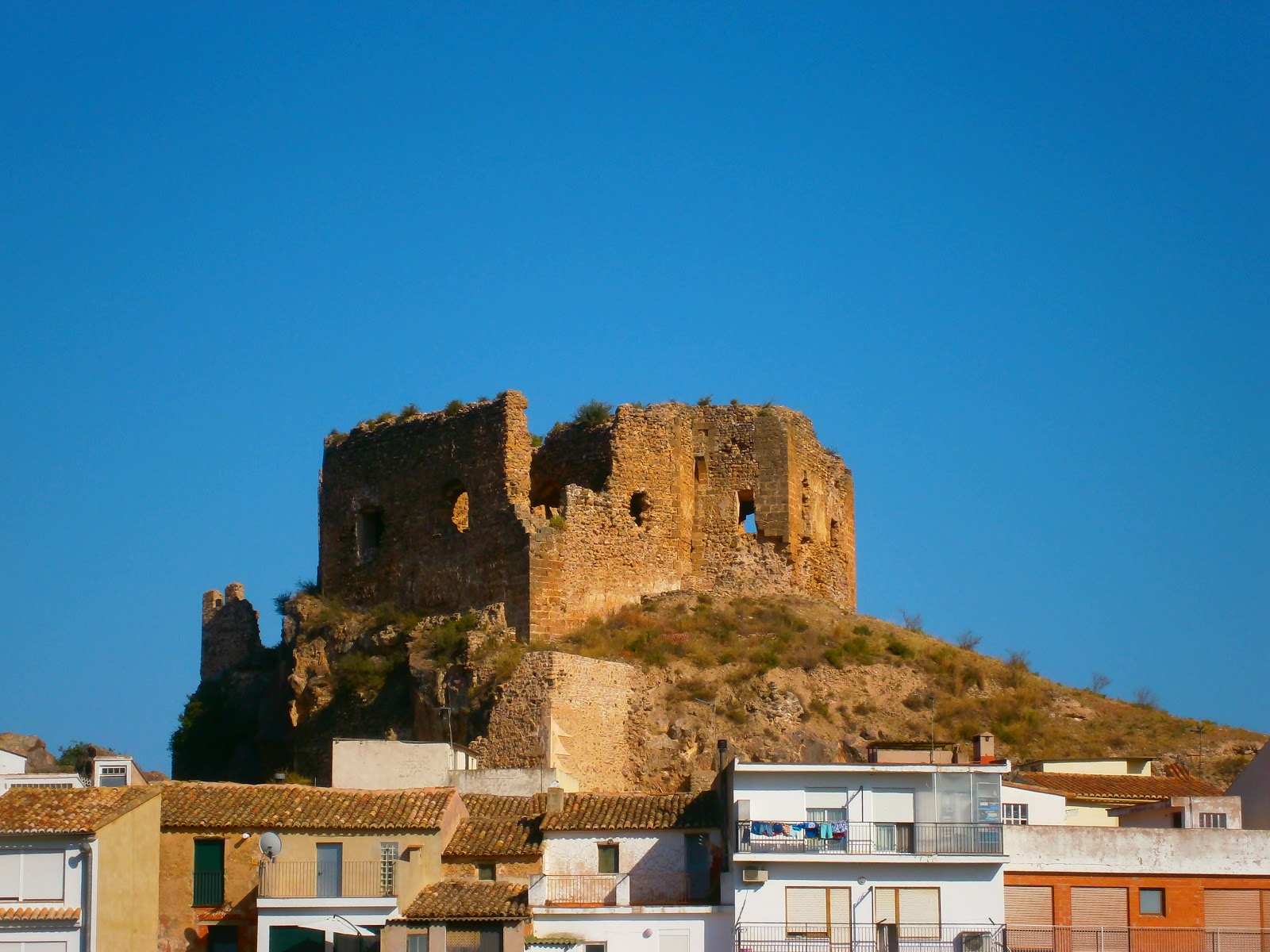 CASTELNOVO ~ LENGUA CHURRA