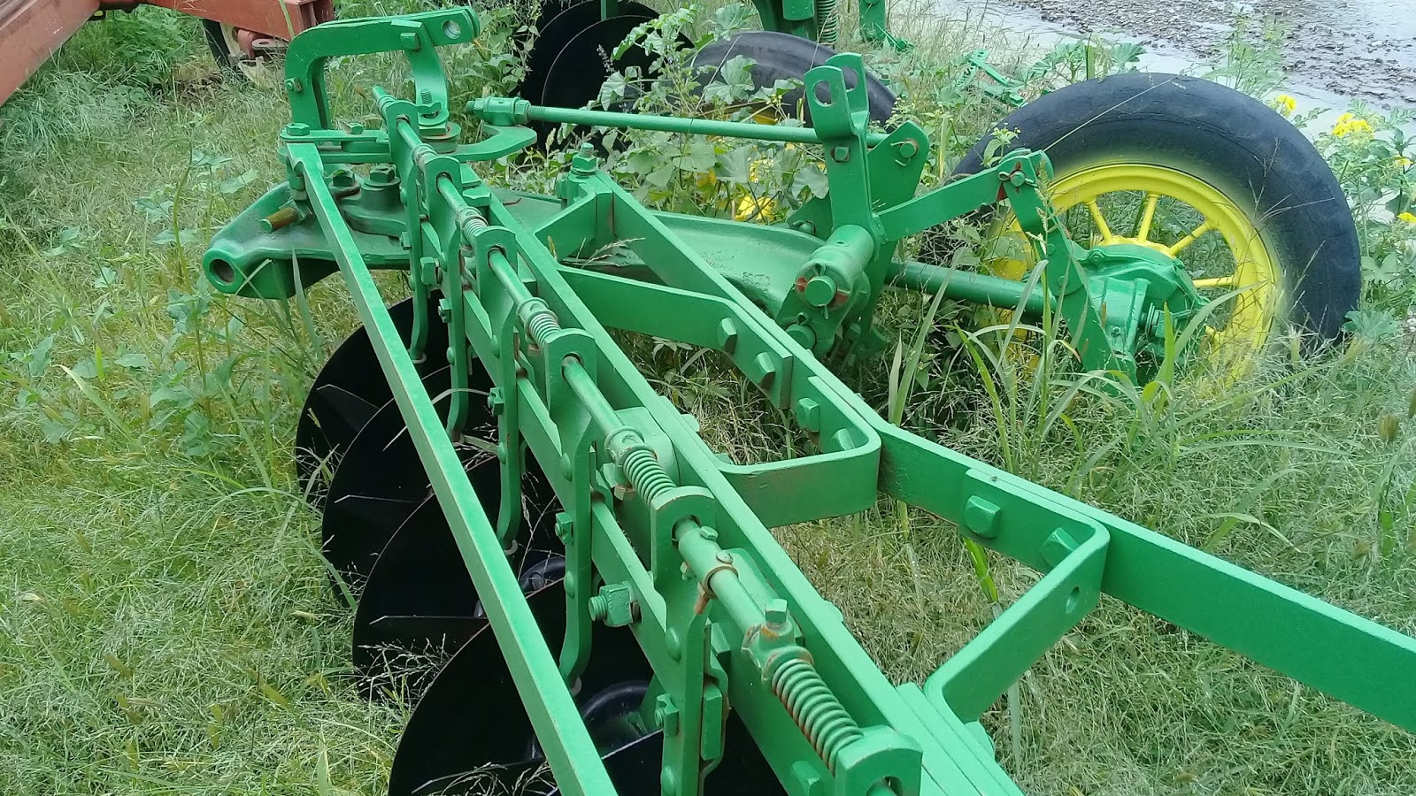 MAQUINARIA AGRICOLA INDUSTRIAL: Goldigger Rastra Arado 10-13 Discos