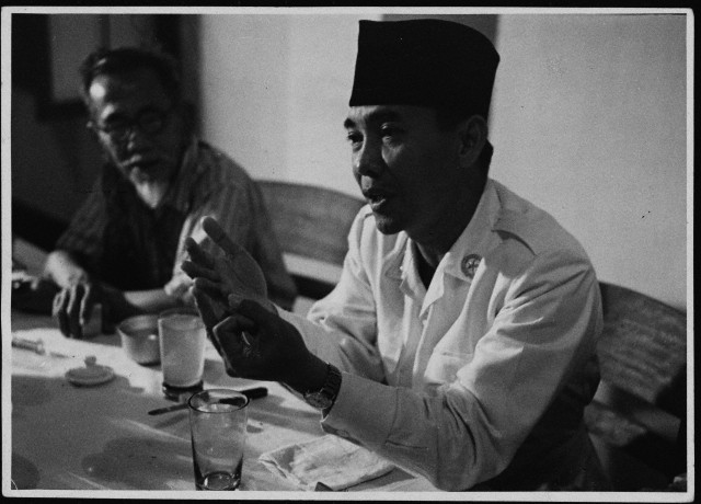 Indonesia Zaman Doeloe: Soekarno dan Haji Agus Salim, 1949