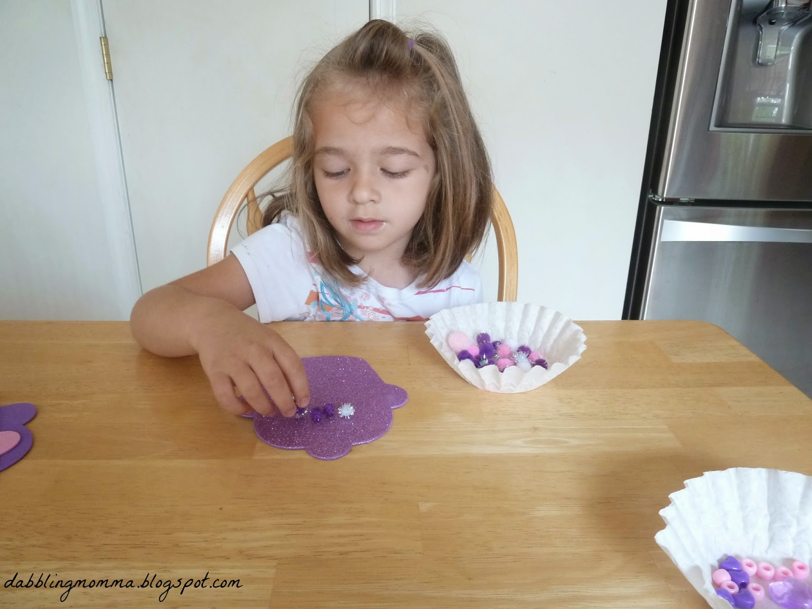 Dabblingmomma: Decorate-A-Cupcake Numbers Game