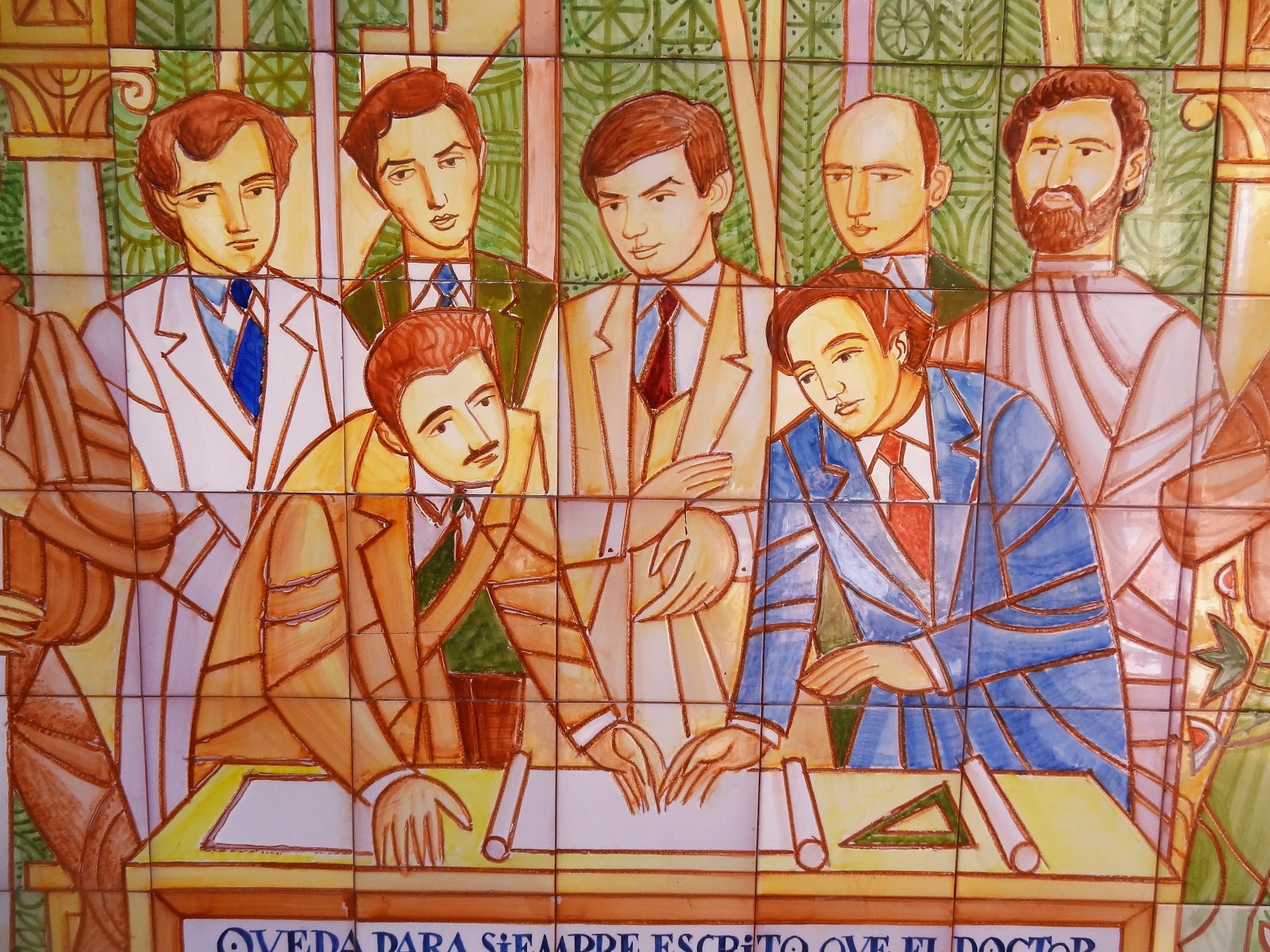 Mosaicos : 4.182.- Mural cerámico Doctor Pascual. Patio claustro ...