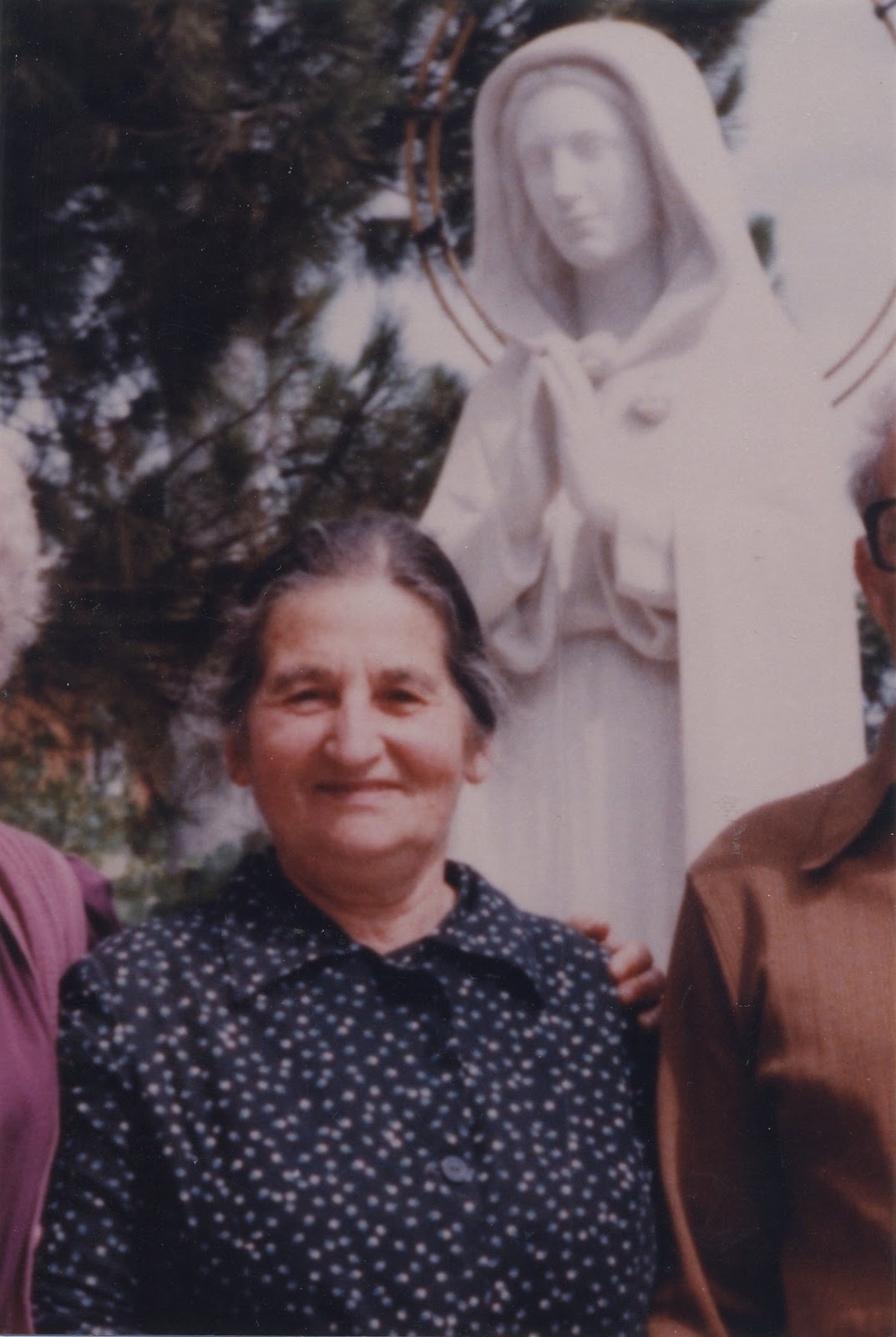 APOSTOLADO CABALLERO DE LA INMACULADA: MARÍA ROSA MÍSTICA: HISTORIA Y ...