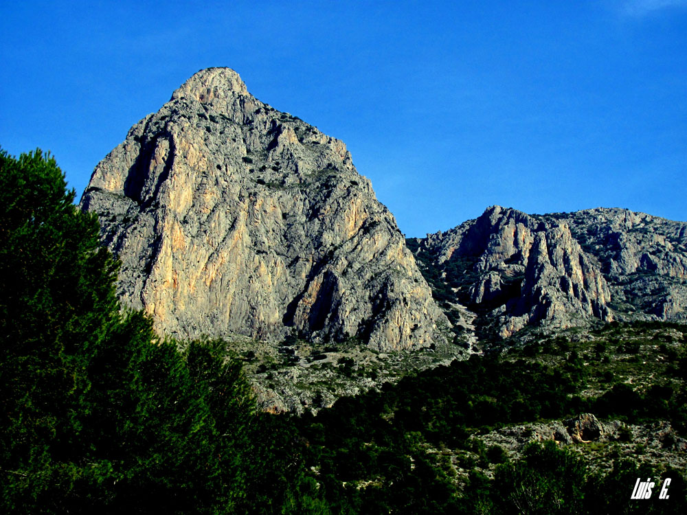 UN SOÑADOR POR LAS CUMBRES: Subo, trepo, resbalo...