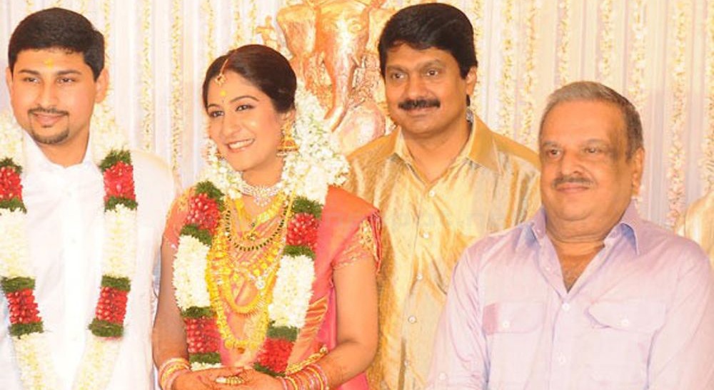 Singer Swetha Mohan wedding Pictures | CelebritiesCouples