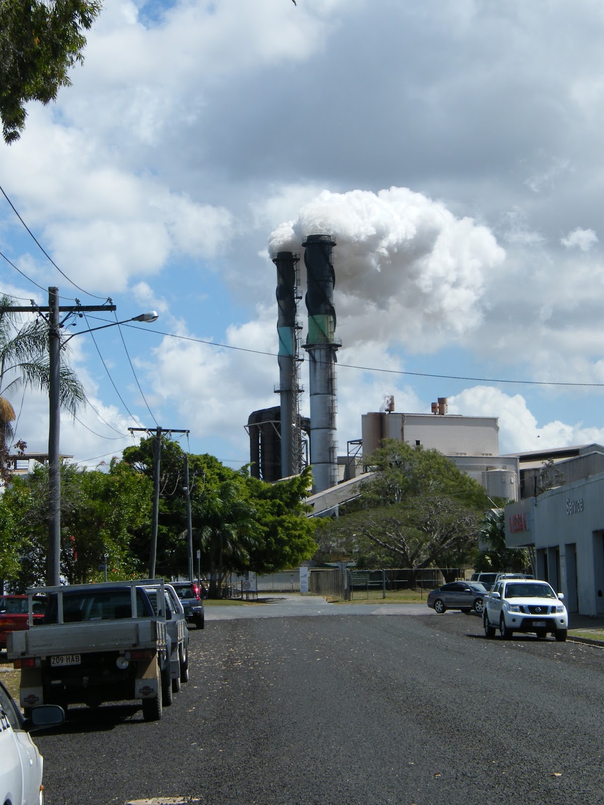 BJ and Noelle Travel Oz : Airlie Beach - Funny Dunny (Wunjunga ...