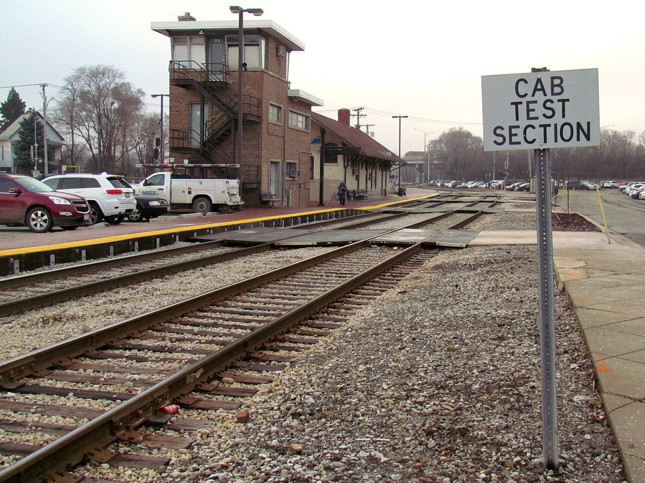 The Position Light: Better Know a Signaling System - METRA