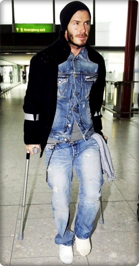 欧米人の体型を手に入れる！！by 日本人体型: David Beckham（ベッカム） Burton の二ット Prpsのジーンズ ラングラーを着用