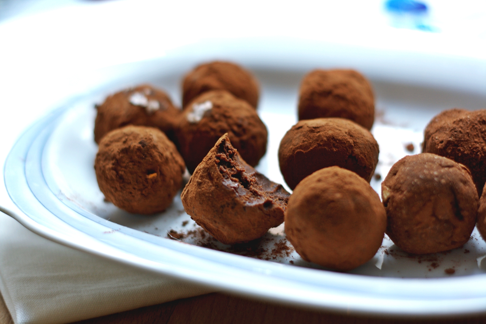 JosieLee: Three Ways to Truffle Your Chocolate