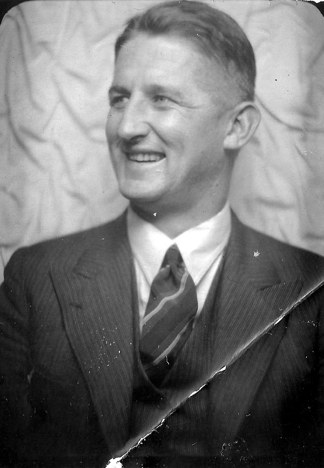 Thomas Bagot's Instagram, Twitter & Facebook on IDCrawl