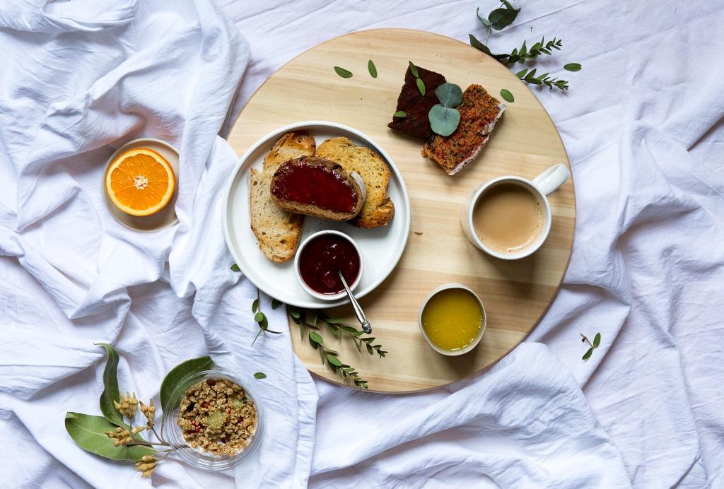 El Gourmet Urbano: Desayunar sin salir de la cama se convierte en la ...