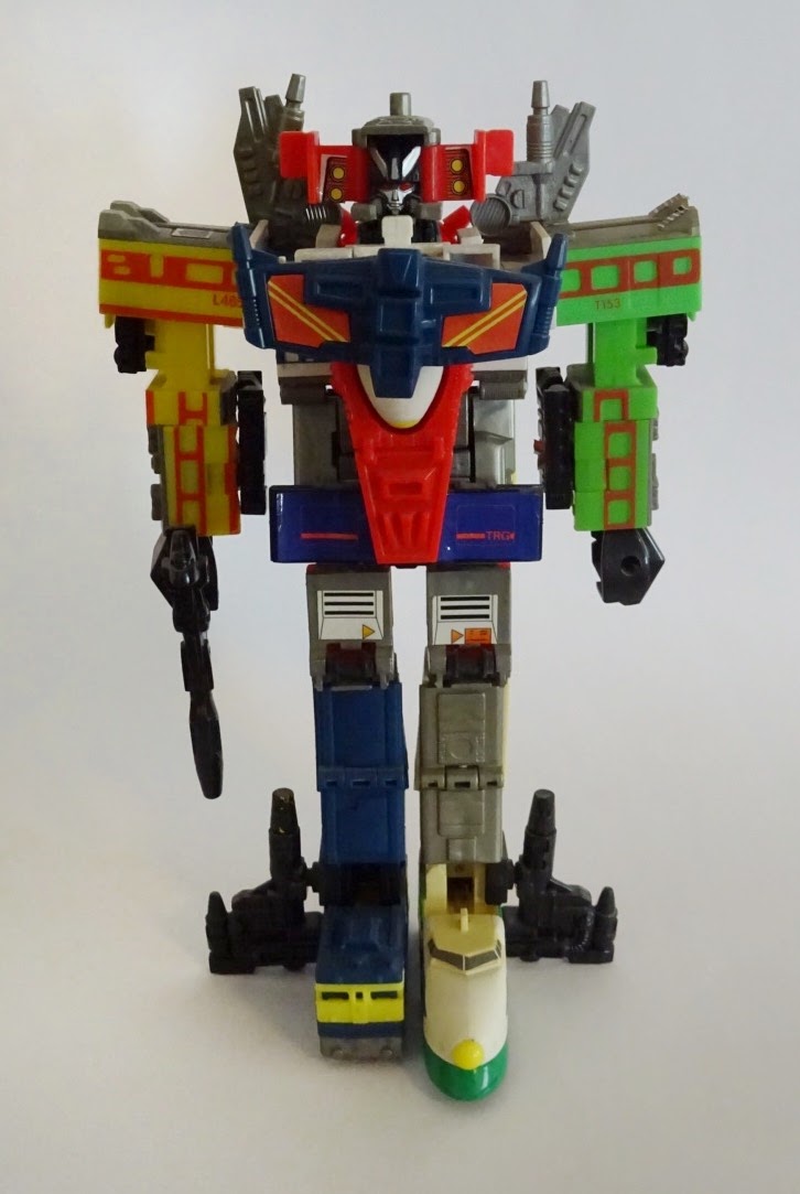 Blackrock's Toybox: Racingcarbot (Trainbots/Raiden Knock-Off - 200?)