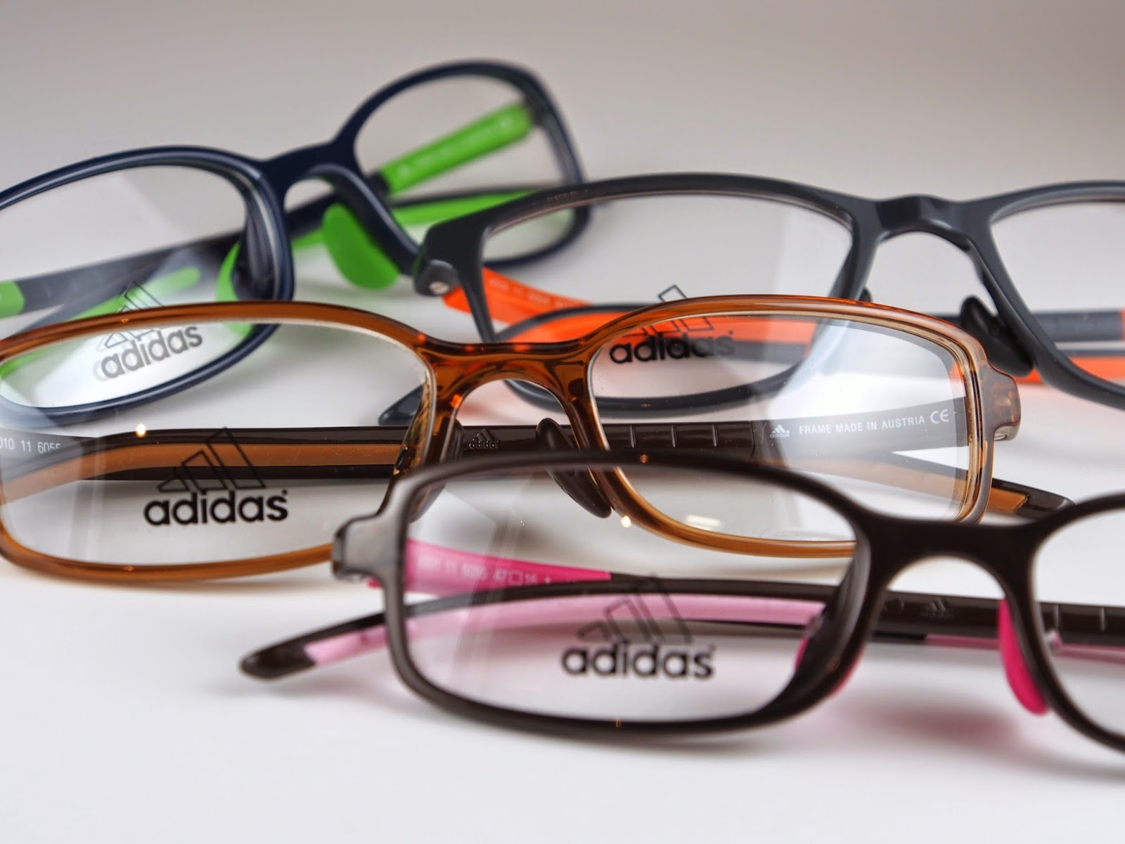 見た目だけじゃない、その機能を こどもメガネ adidas（アディダス）「a008」「a010」入荷 | 愛知県岡崎市で1882年創業の眼鏡 ...