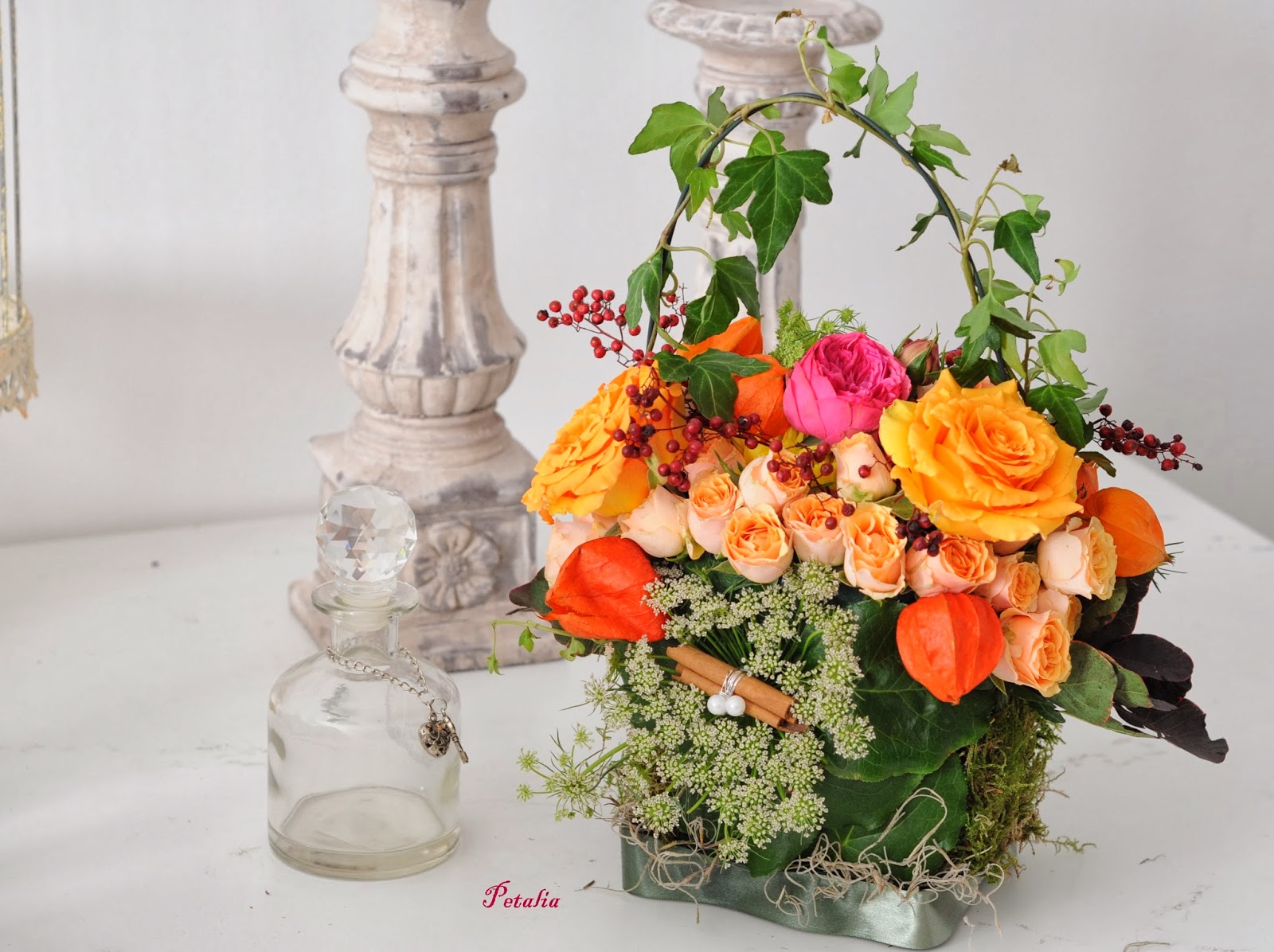 Creatii florale - Flori, forme si culori: Cadouri florale pentru onomastici