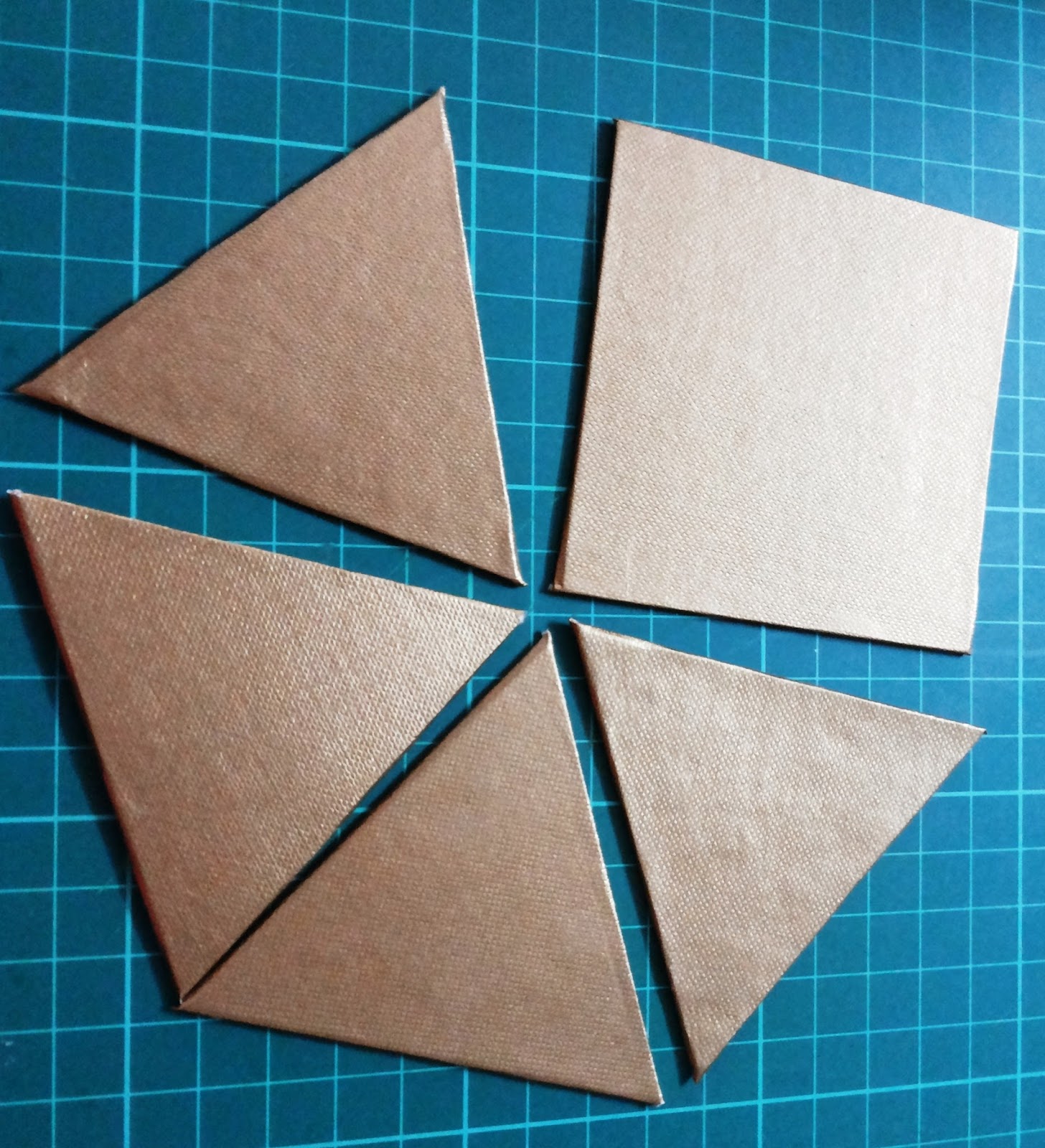 VREnchanted Color, Craft & more....: Pyramid Gift Box