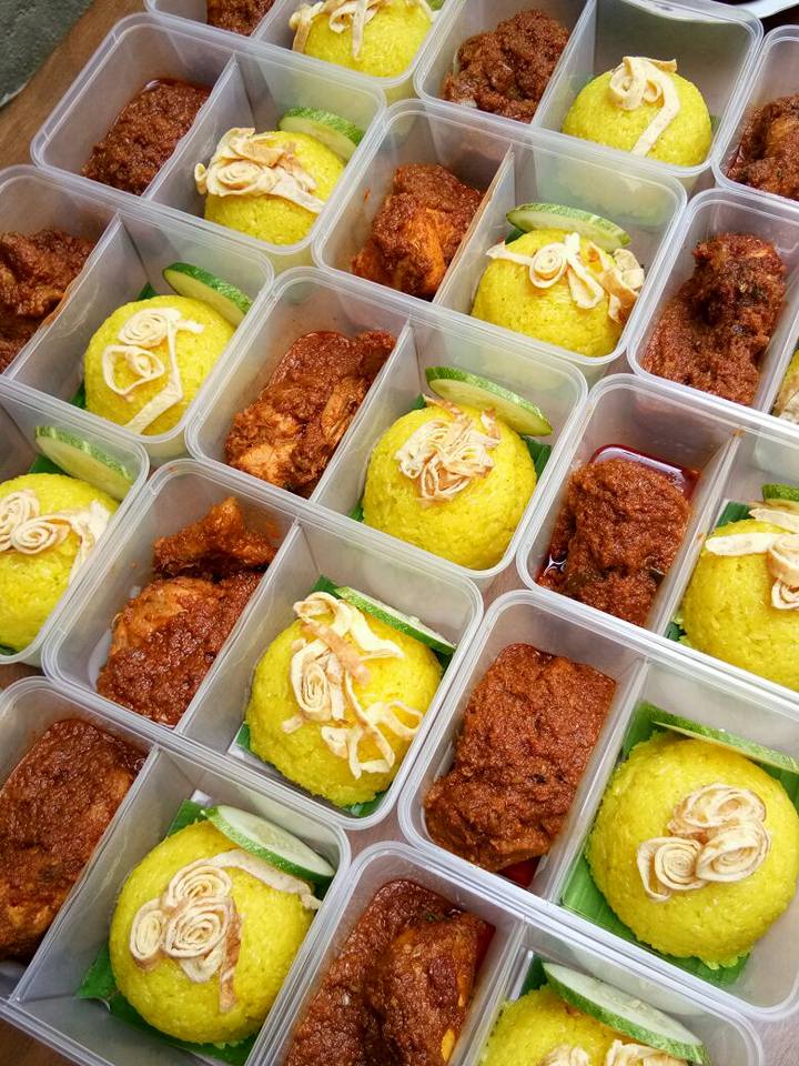 QeensChocolove: Pulut Kuning Hiasan / Wajik