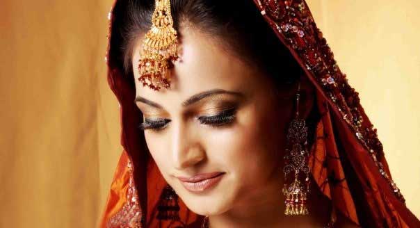 Noor Pakistani Film Actress & Fashion Model Photos, pics, Wallpaper ...