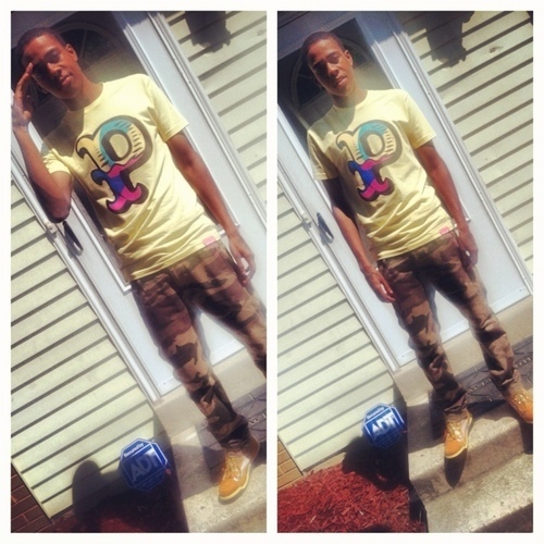 Lightshow - Everybody Dead - Music On The Dot